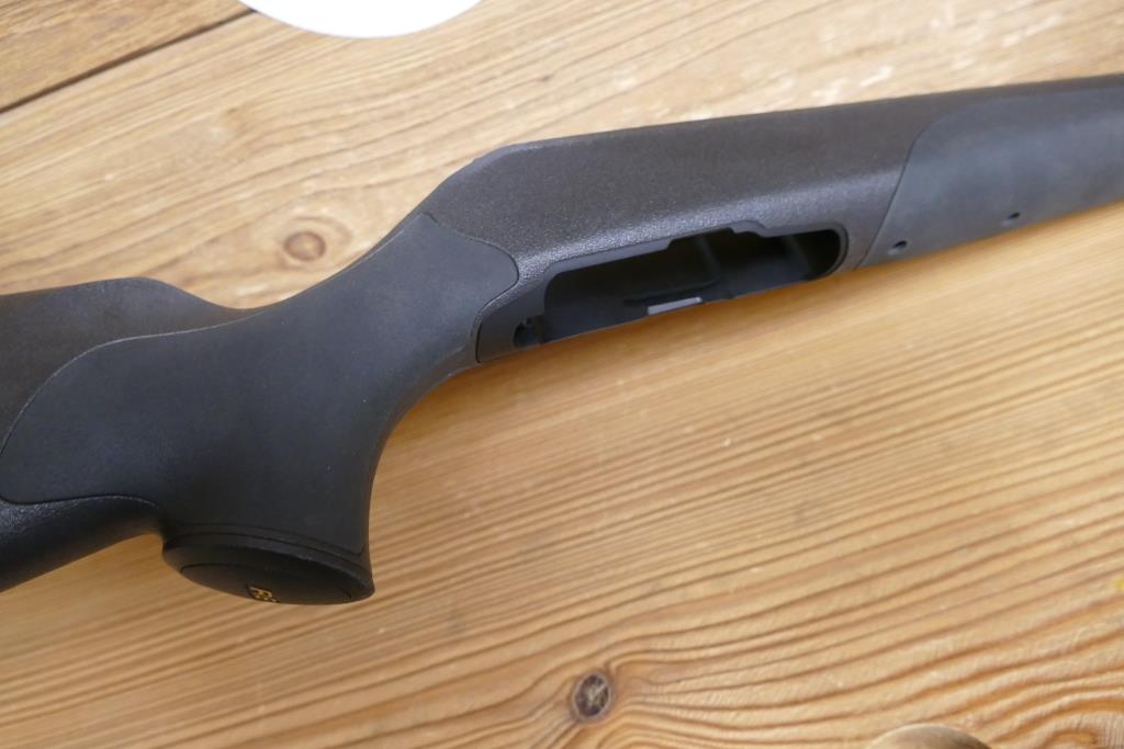 Blaser R8 Professional Schaft mit System Farbe schwarzbraun WAFFEN FLÜHR ANSBACH - eGun