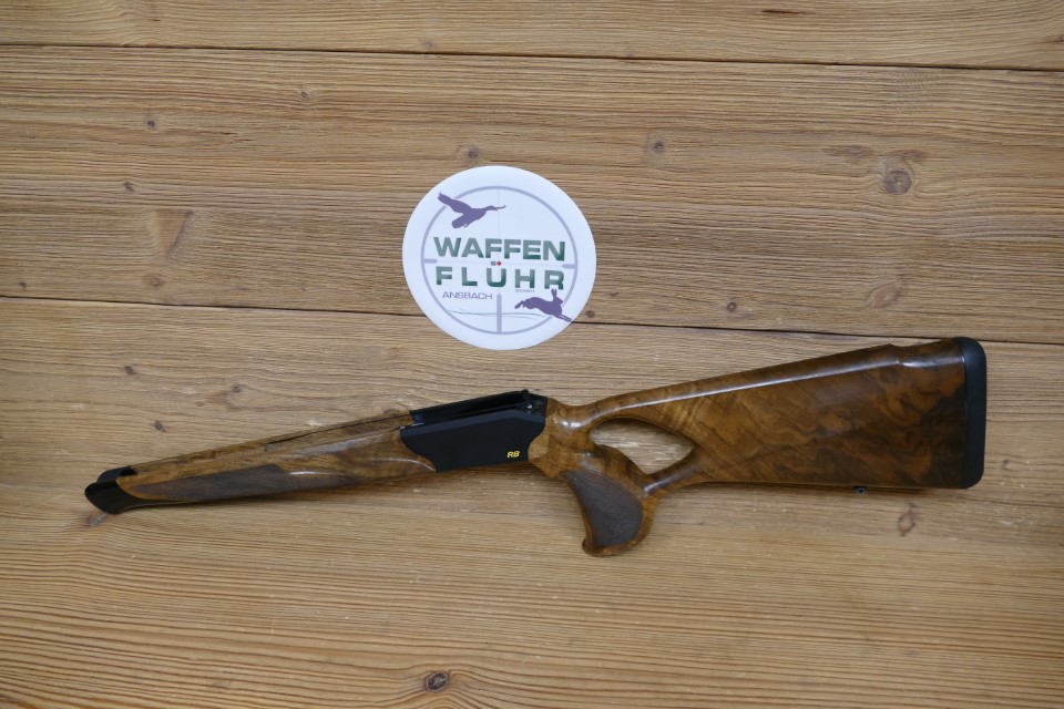 Blaser R8 Success Holzklasse 4 Lochschaft Schaft mit System LINKS WAFFEN FLÜHR ANSBACH - eGun